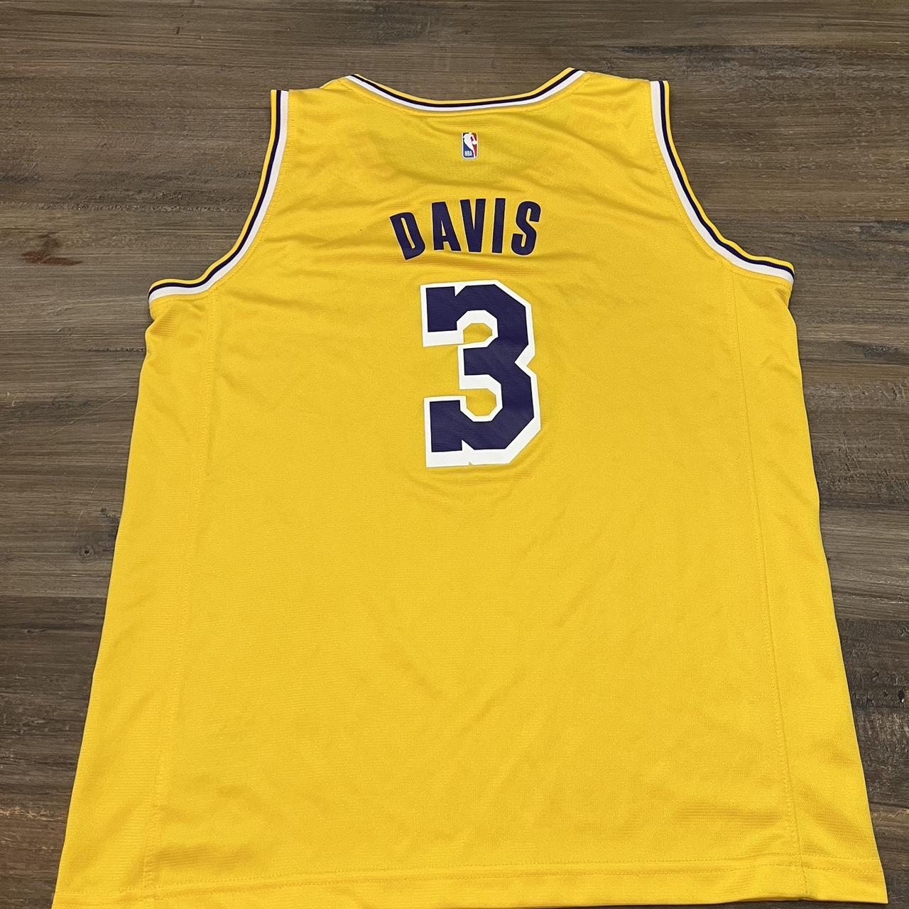lakers anthony davis jersey - Depop