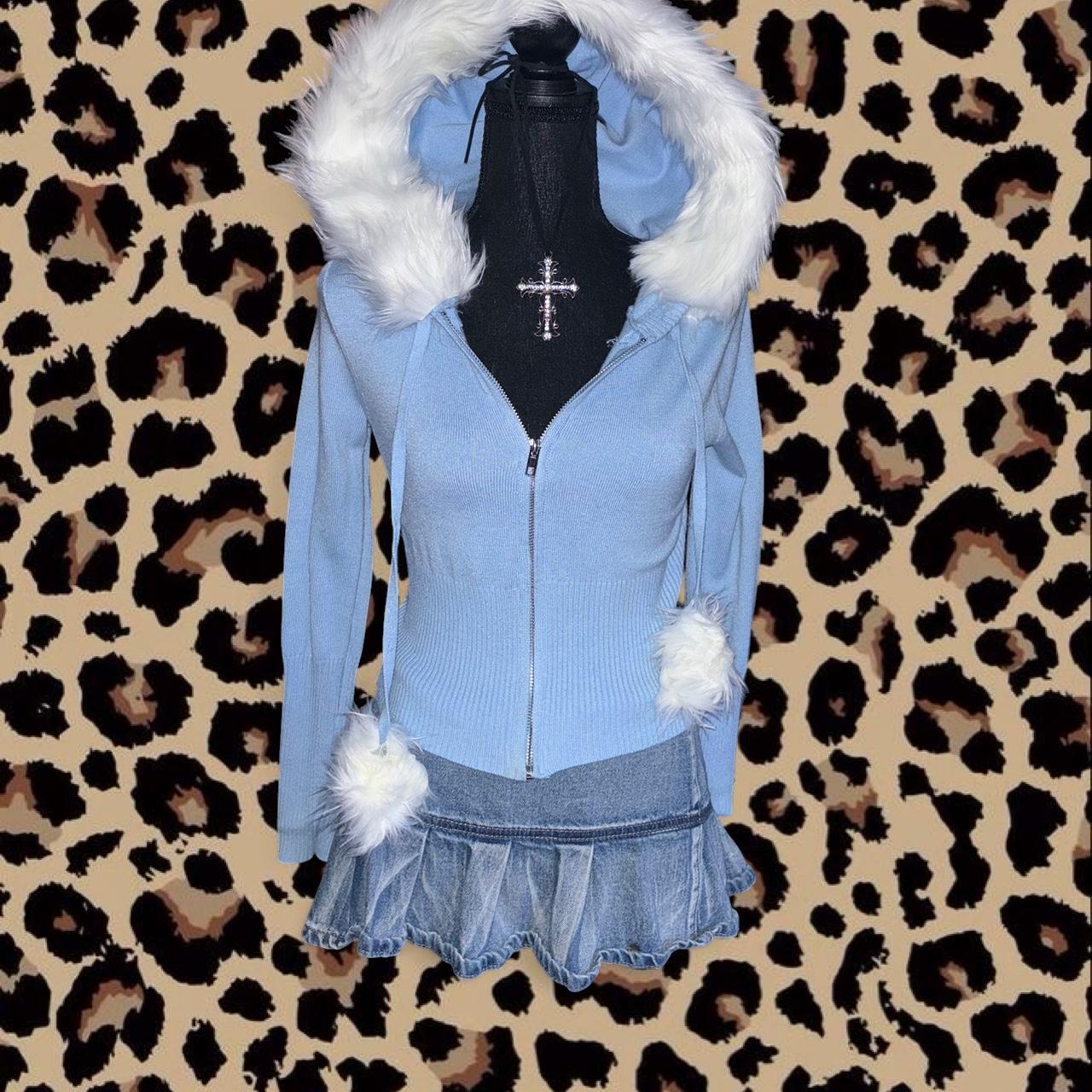 Vintage Baby blue zip up hoodie with white fur trim... | Depop