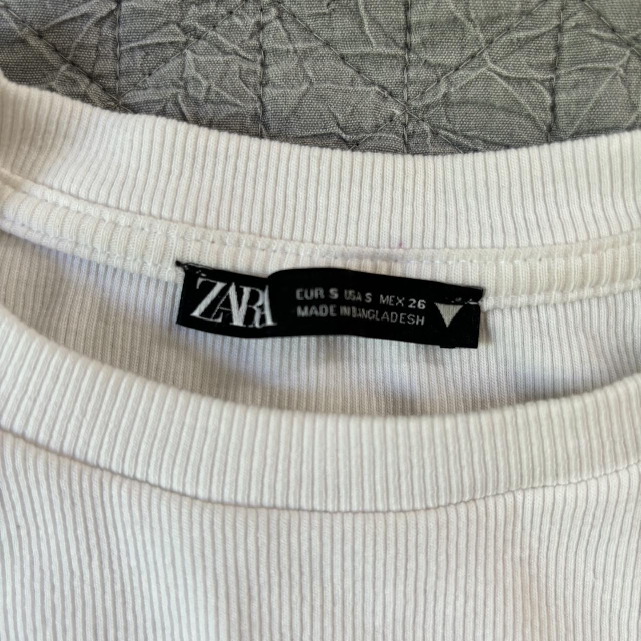 Zara white ruffle sleeve top. Size small - Depop