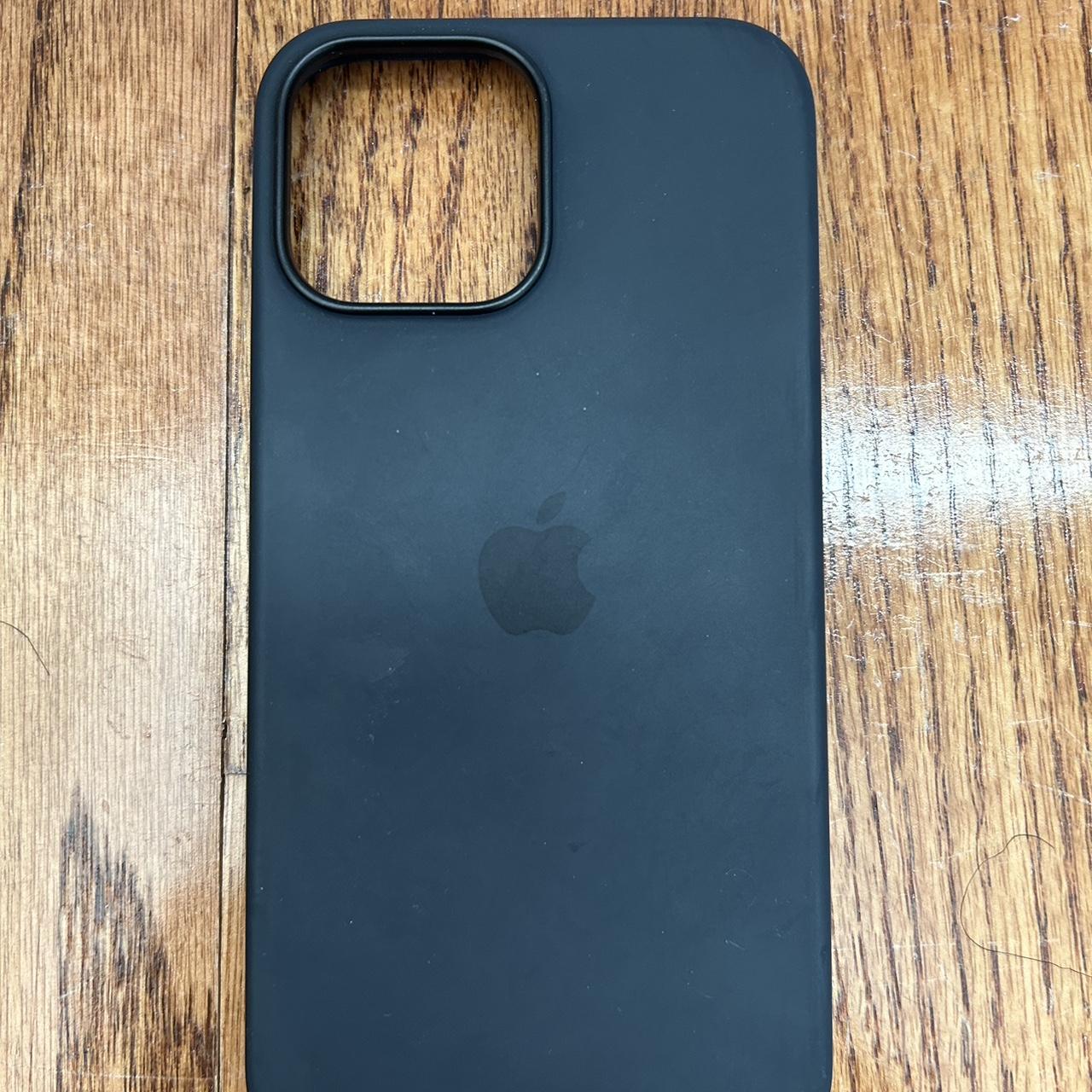 This apple silicone magsafe iphone 12 pro max case... - Depop