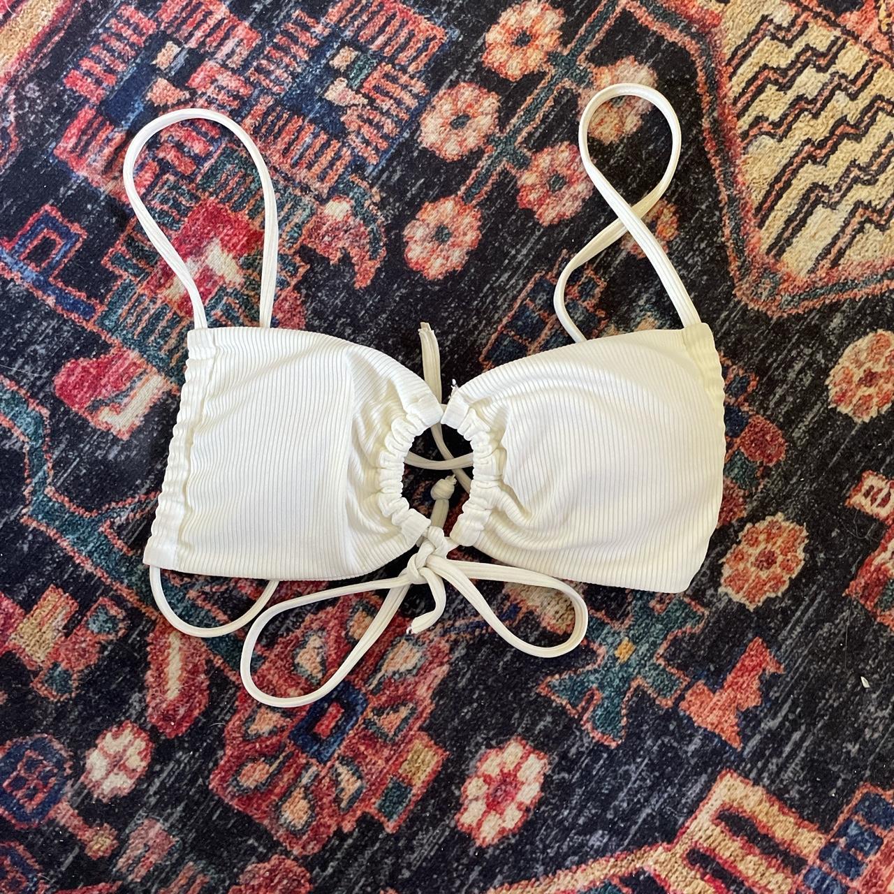 ZAFUL Women's White Bikinis-and-tankini-sets | Depop
