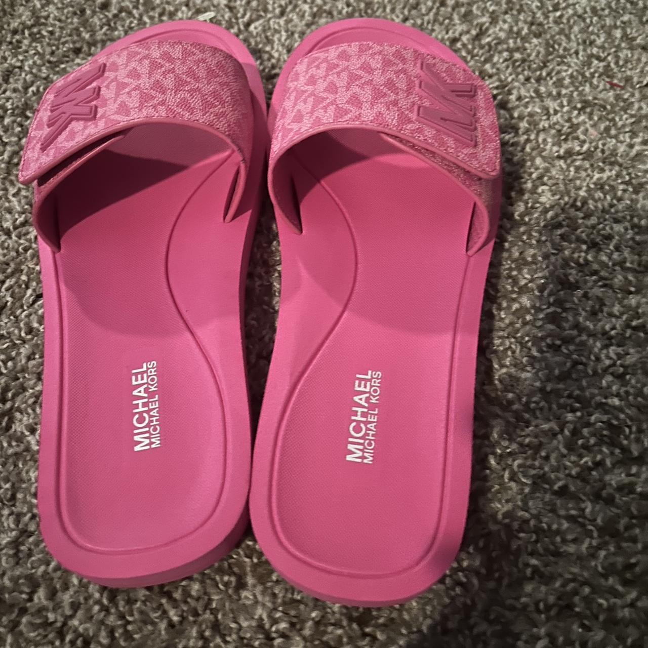 Michael Kors Women's Pink Slides | Depop