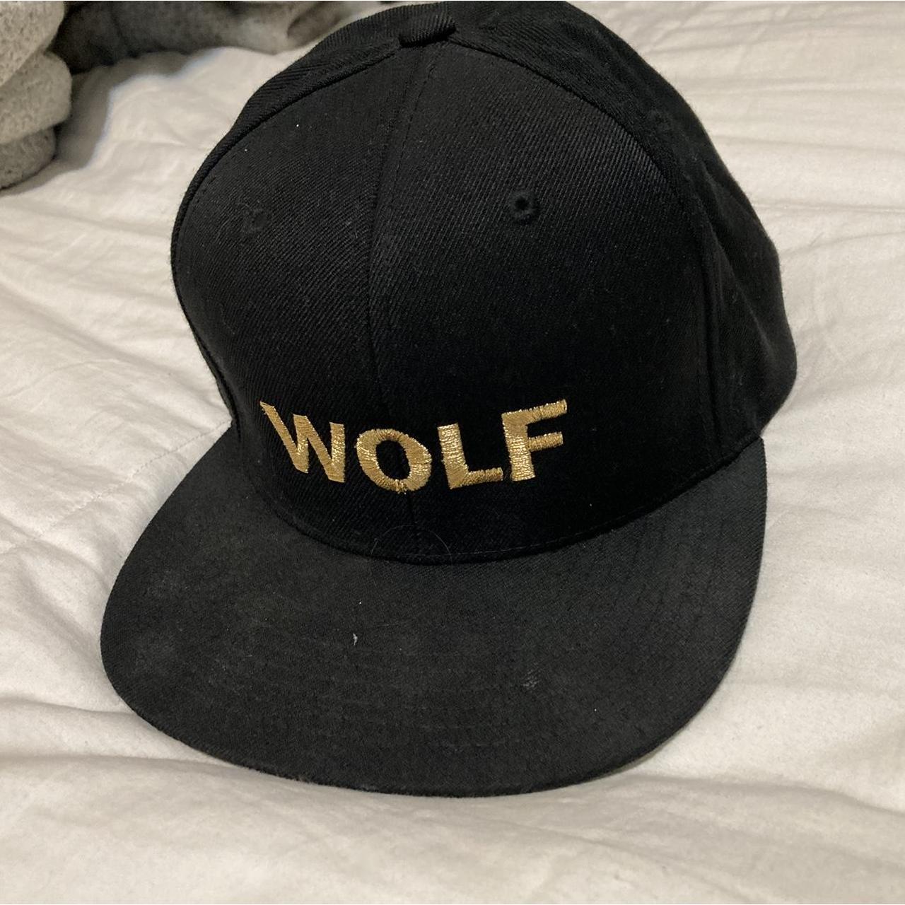 WOLF SNAPBACK - Depop