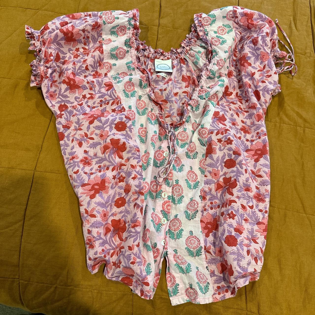 Kinga csilla Block lollies print top Size 8 - Depop