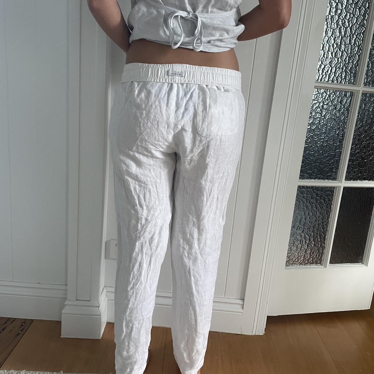Perfect condition White venroy pants xs | Depop
