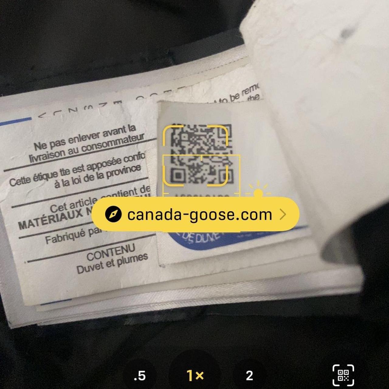 Brand new canada goose scans and everything - Depop