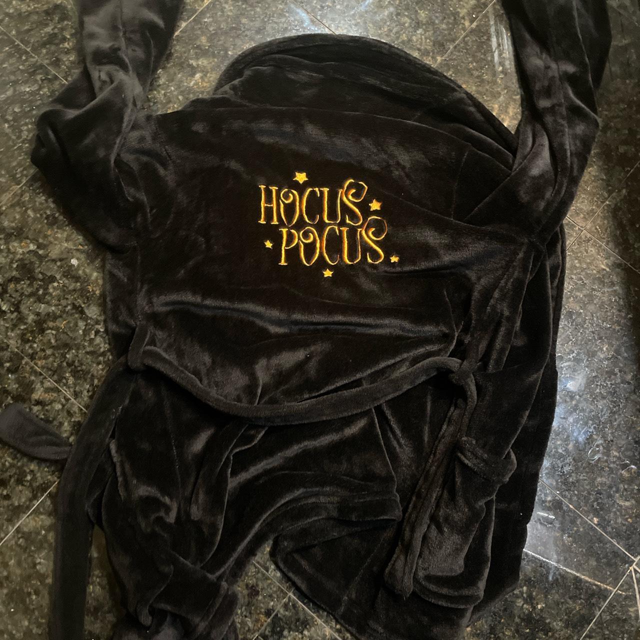 Beautiful cozy fleece “hocus pocus”mini bath robe.... - Depop
