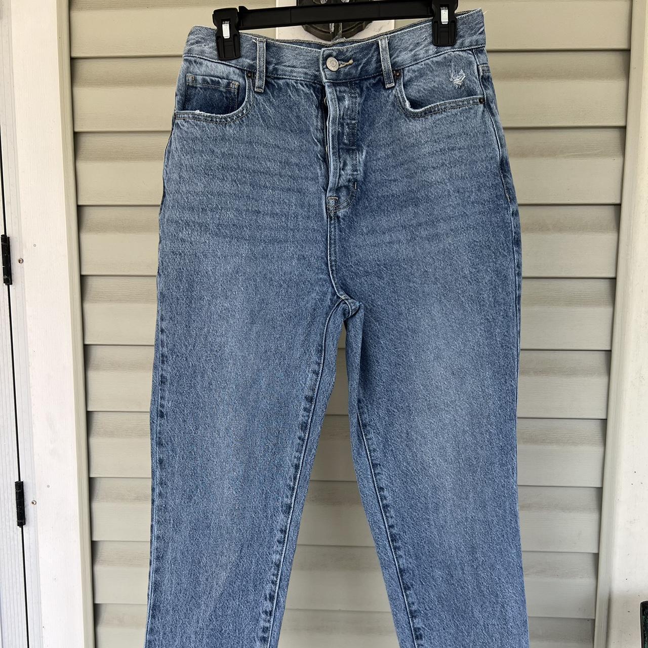 Pacsun High Rise Straight Jean Size 28 with Button... - Depop