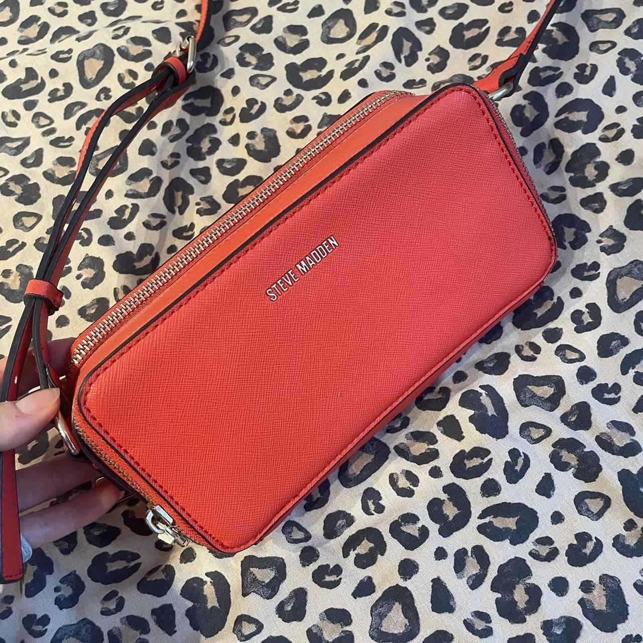 Steve madden red cross body bag Red cross body bag... - Depop