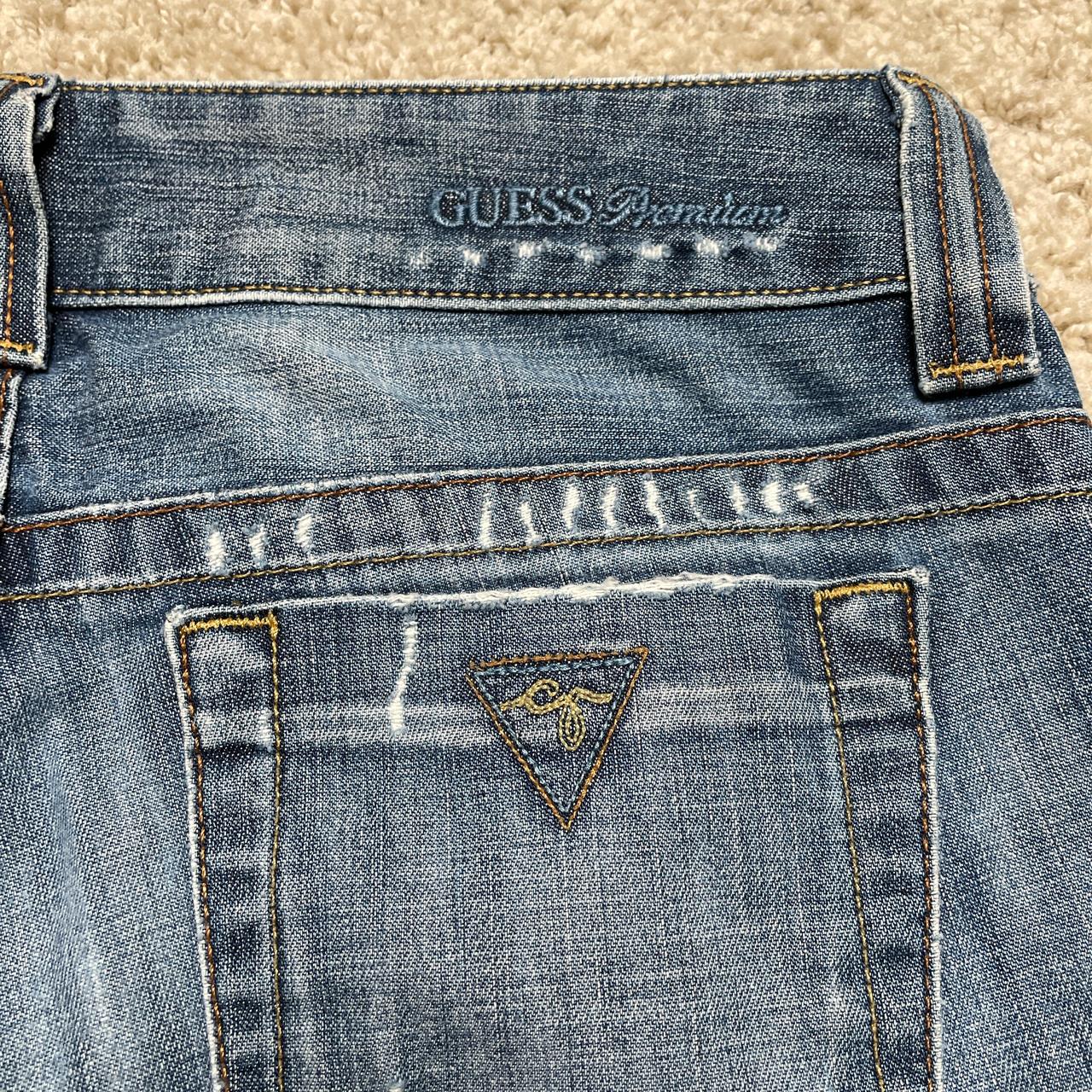 Guess low rise jeans - super cute - Depop
