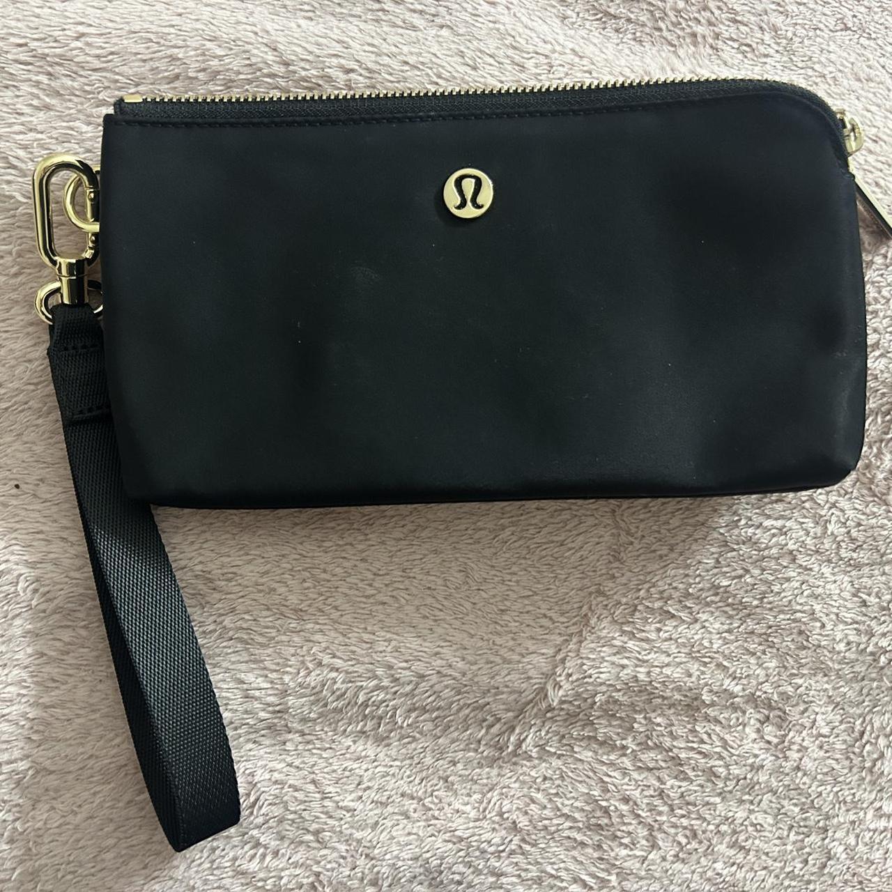 lulu lemon wallet 3 zipper black never used - Depop