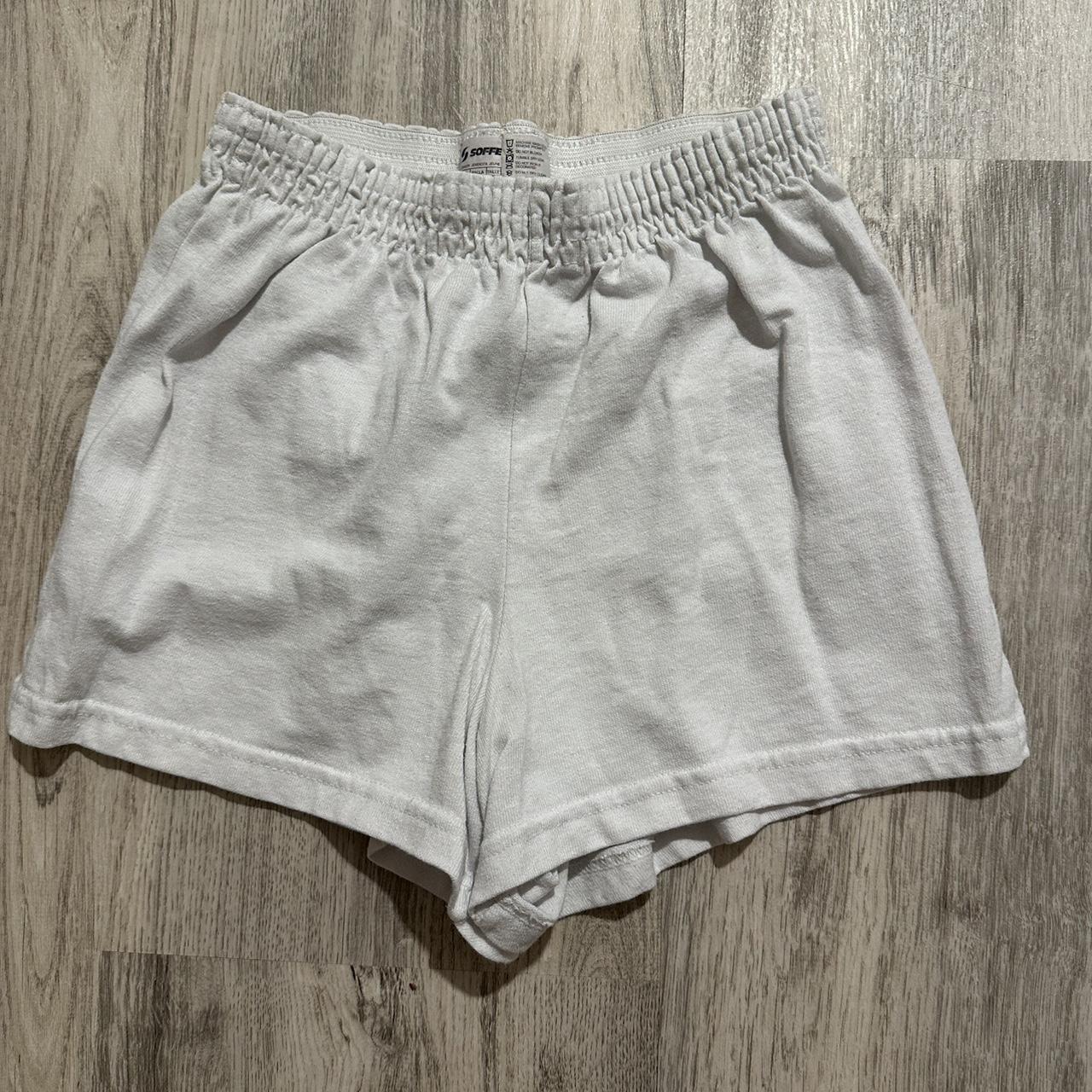 SOFFE Short/ white Size XS - Depop