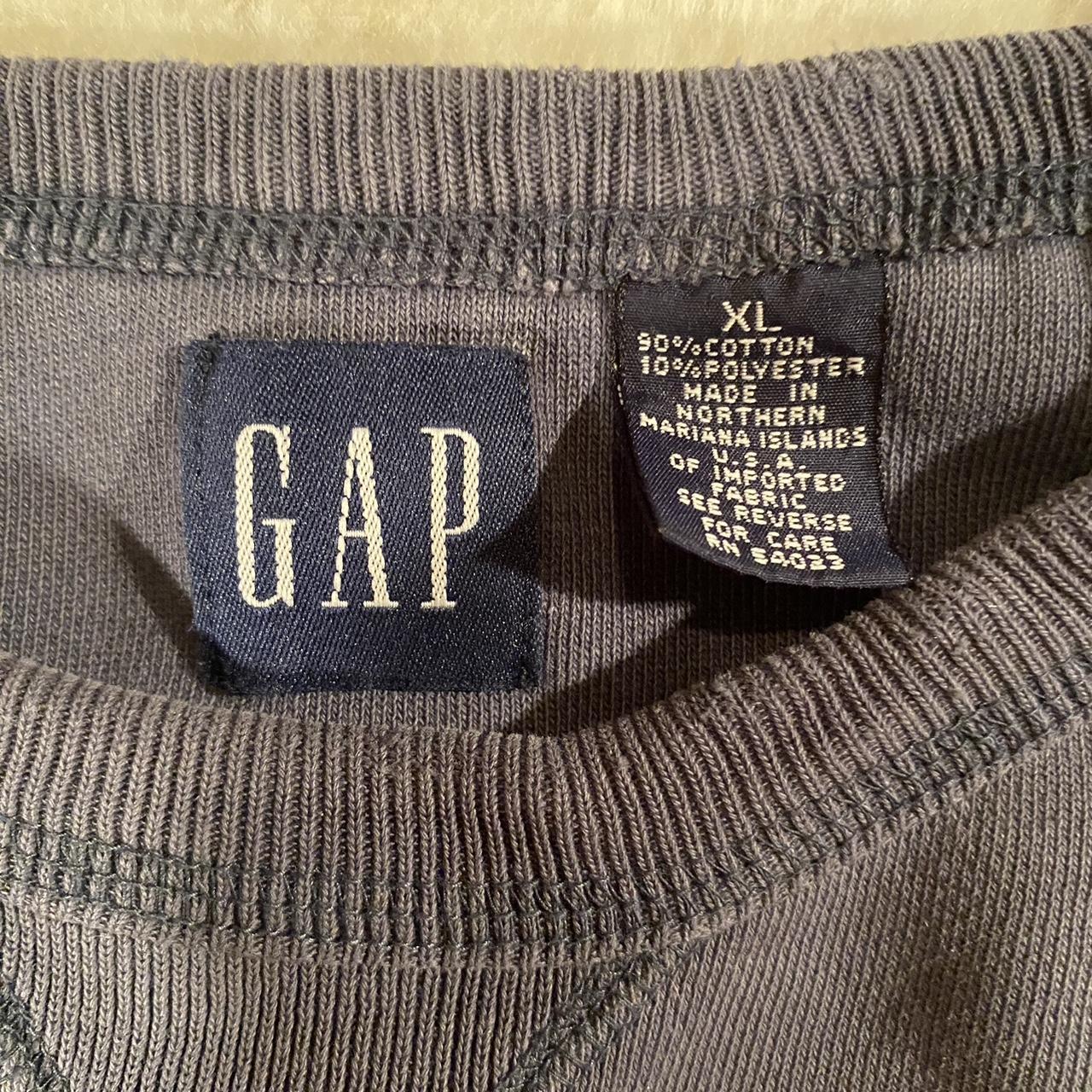 Vintage GAP crew neck - Depop