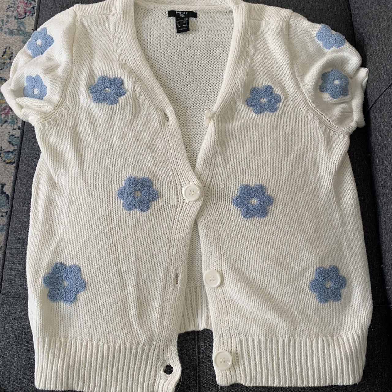 cute blue flowered cardigan 🐬 fits a womens... - Depop