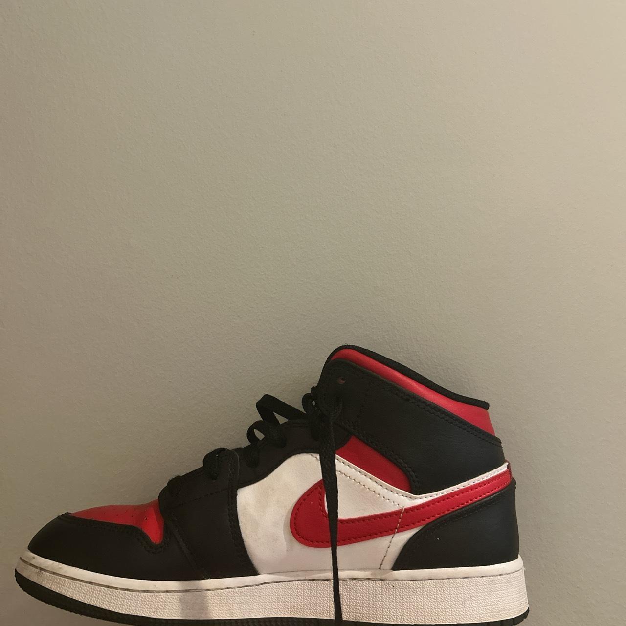 Air Jordan 1 Mid “Fire Red” size 6 - Depop