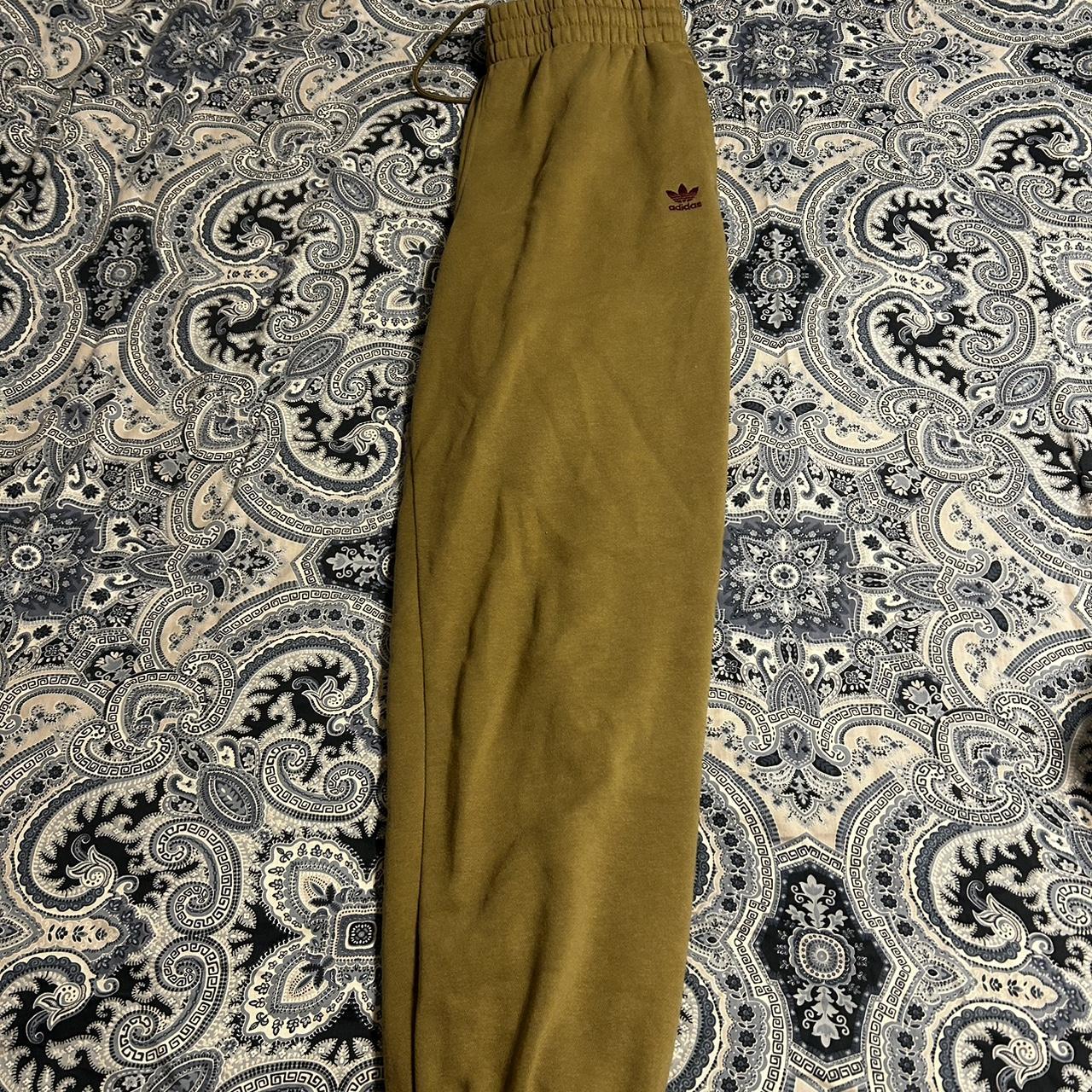 Green adidas sweatpants - Depop