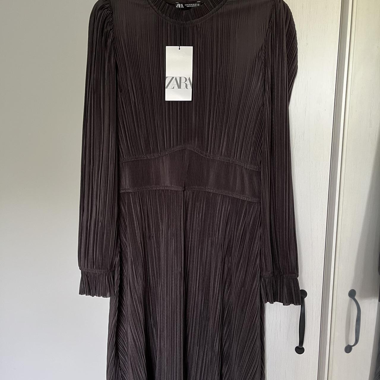 Elegant pleated Zara dress, brand new with tags... - Depop