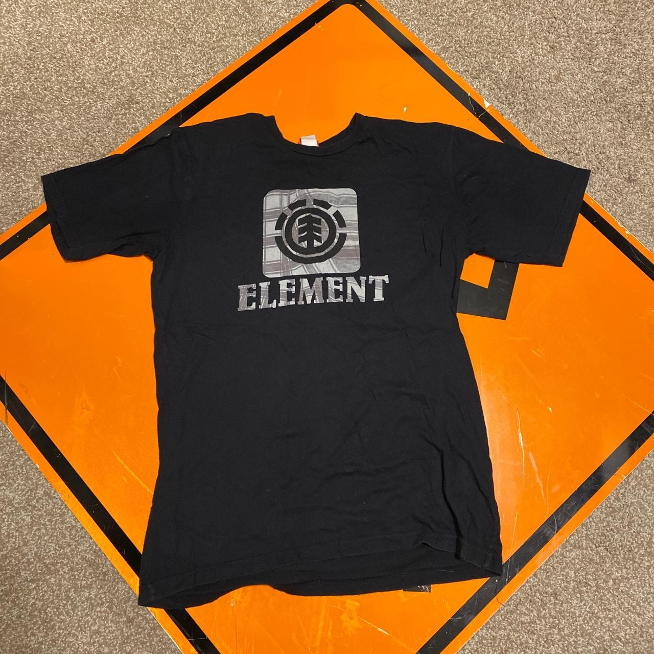 Element T shirt Medium size - Depop