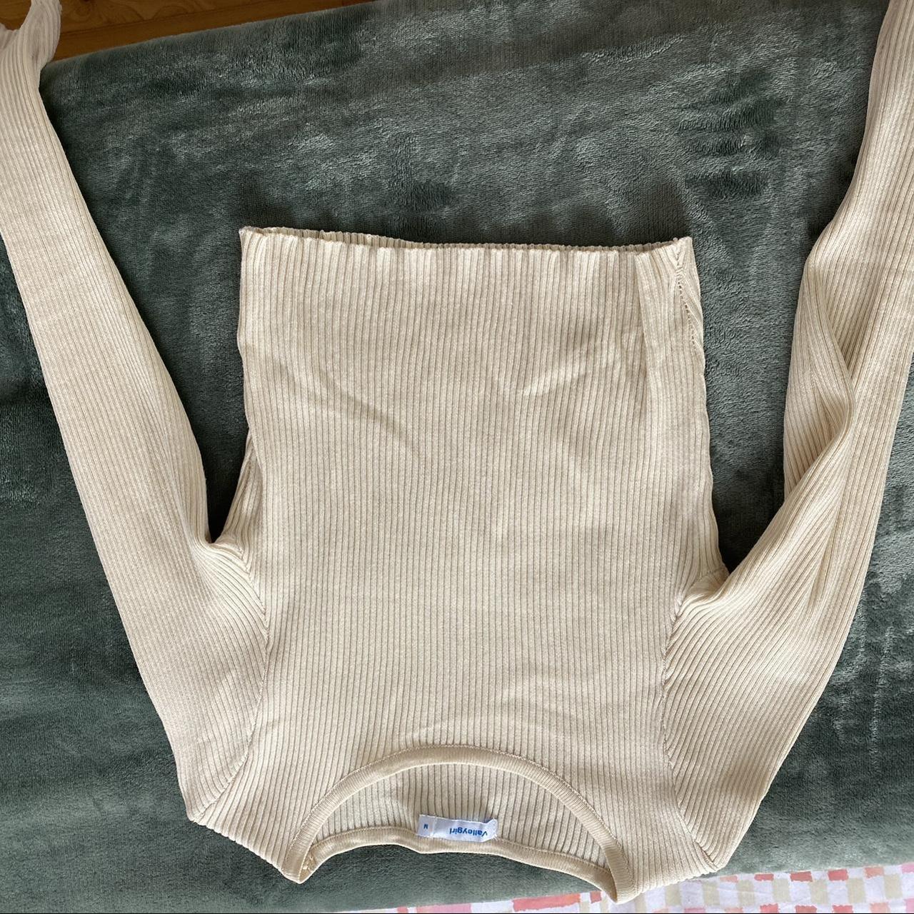 Cream long sleeve top - Depop