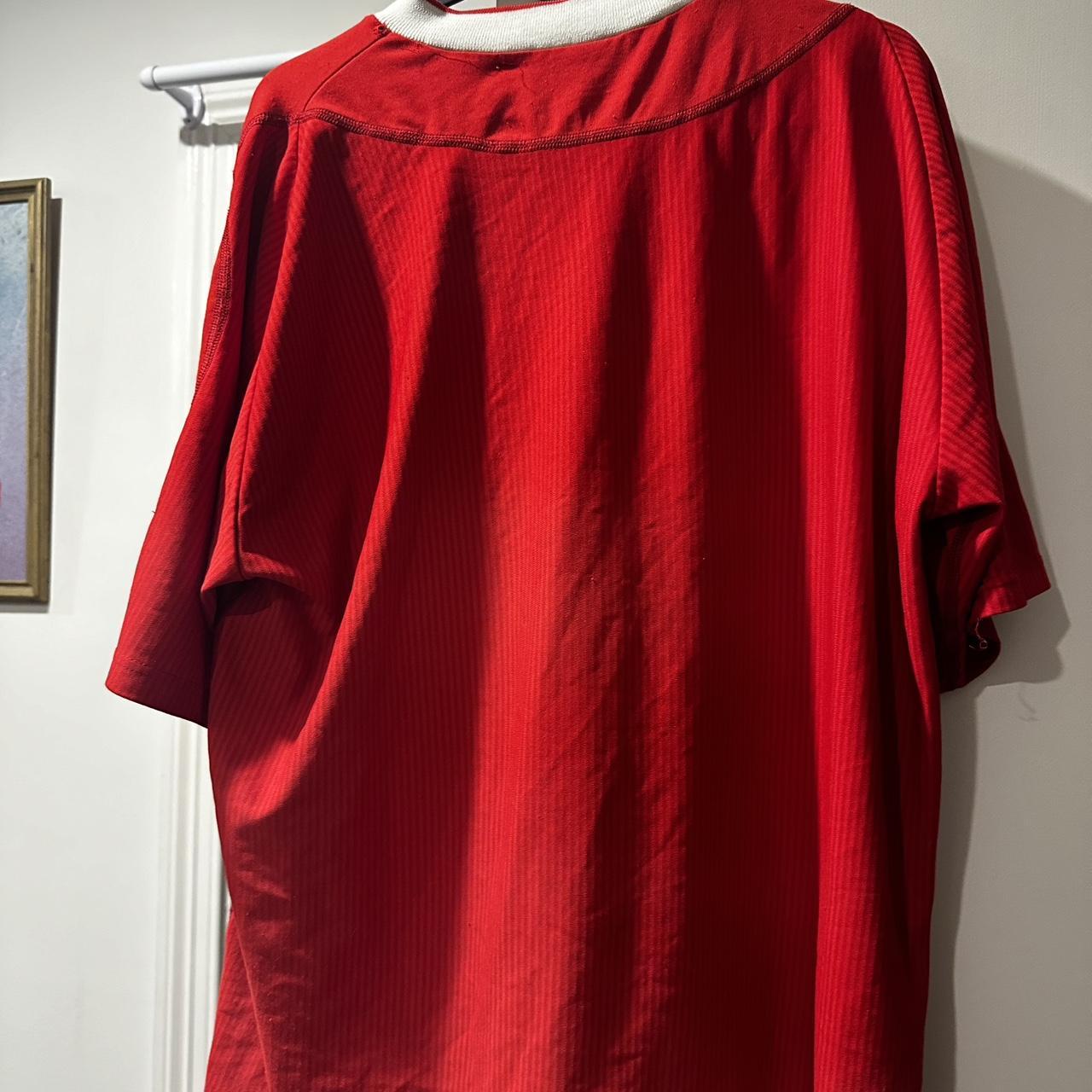 Liverpool FC Reebok Kit - 2002-03 Home - Depop