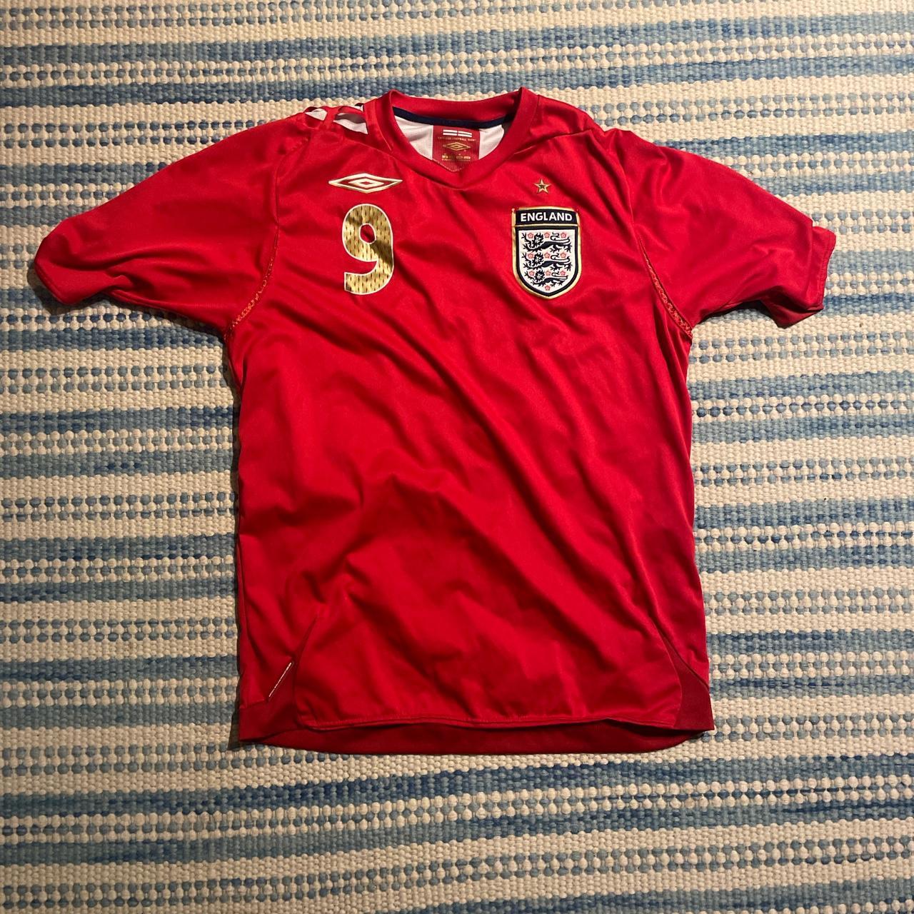 Vintage England football kit Number 9 Rooney... - Depop