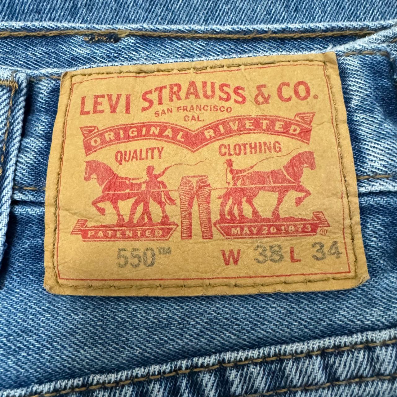 Levi's 550 Jeans Mens 38x34 Medium Wash Relaxed Fit... - Depop