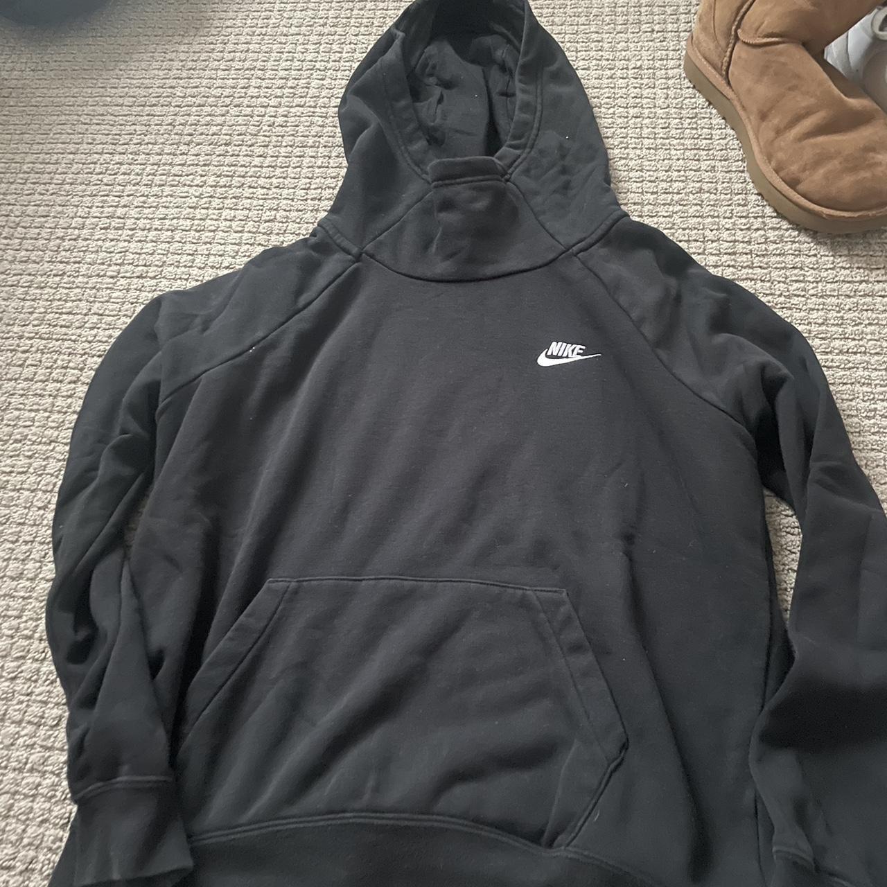 medium black nike hoodie - Depop