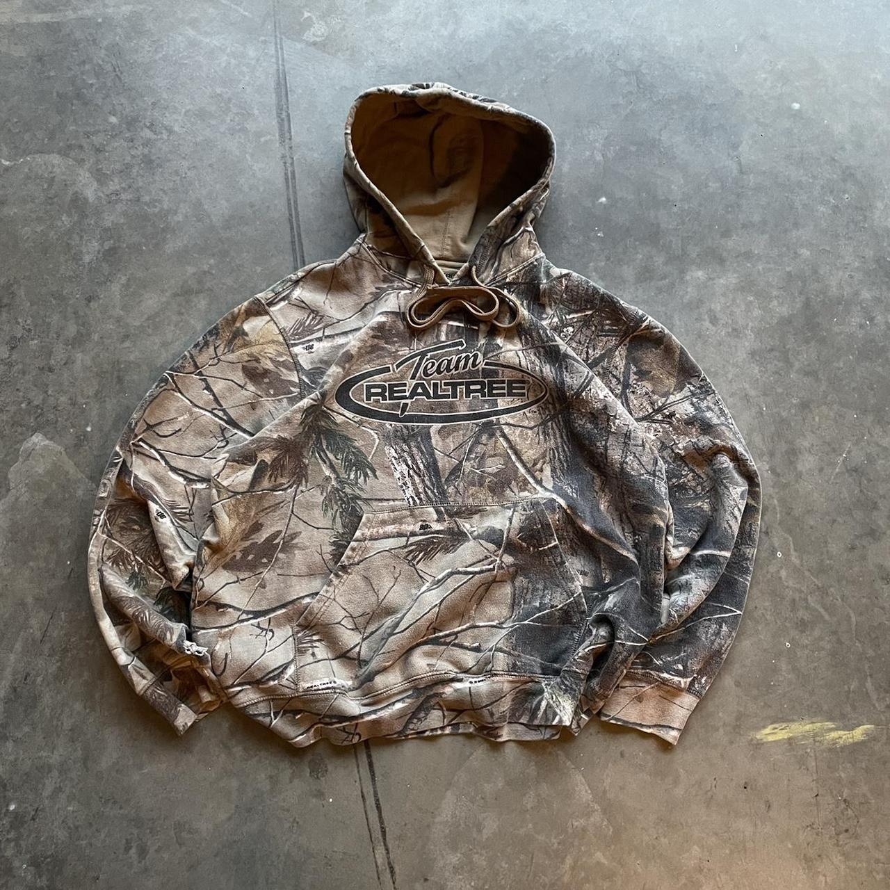 Y2K Real Tree Camo Hoodie 🔹Size: 🔹All Flaws Shown in... - Depop