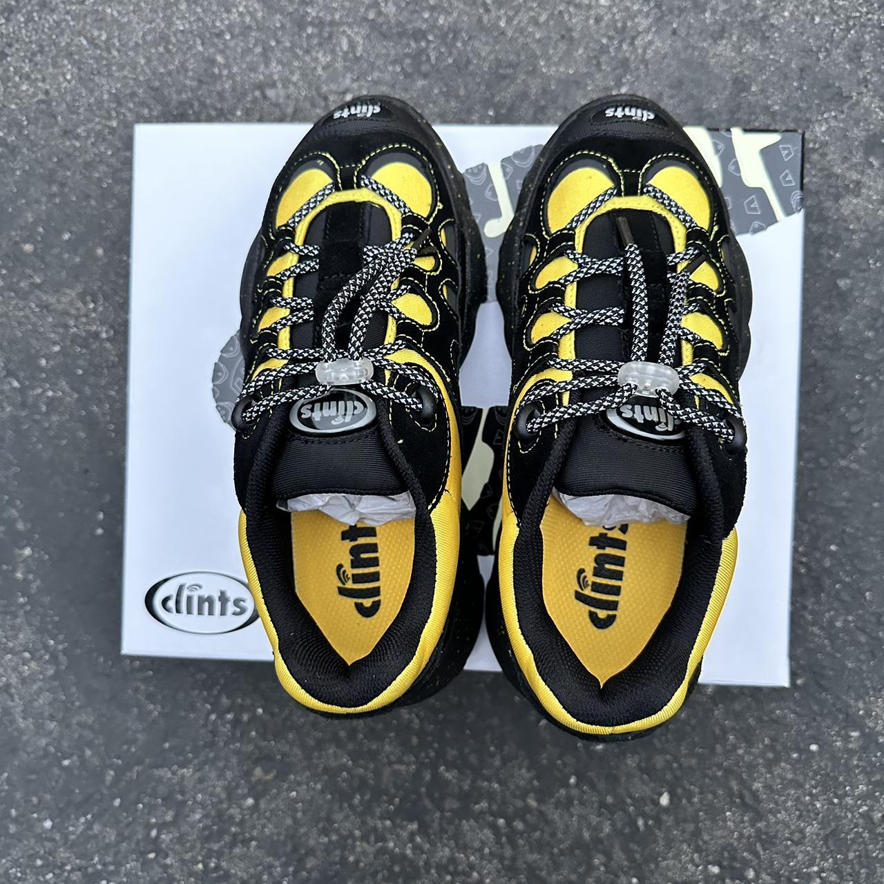 Clint’s Shoes - Depop
