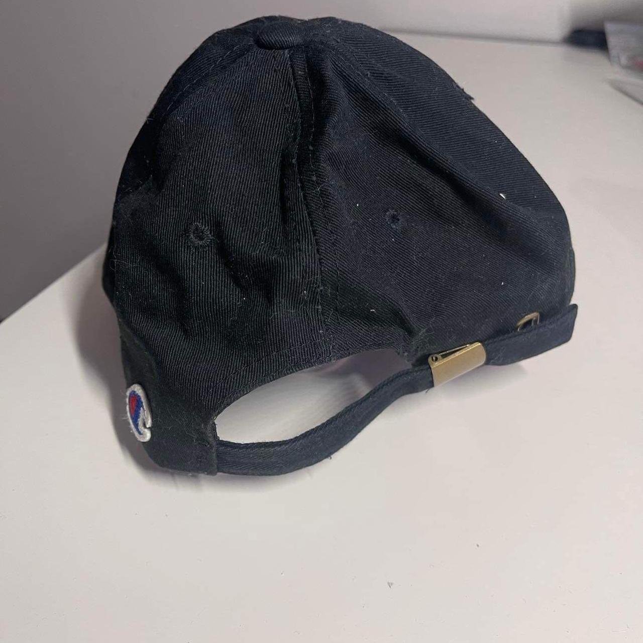Black Champion hat - Depop