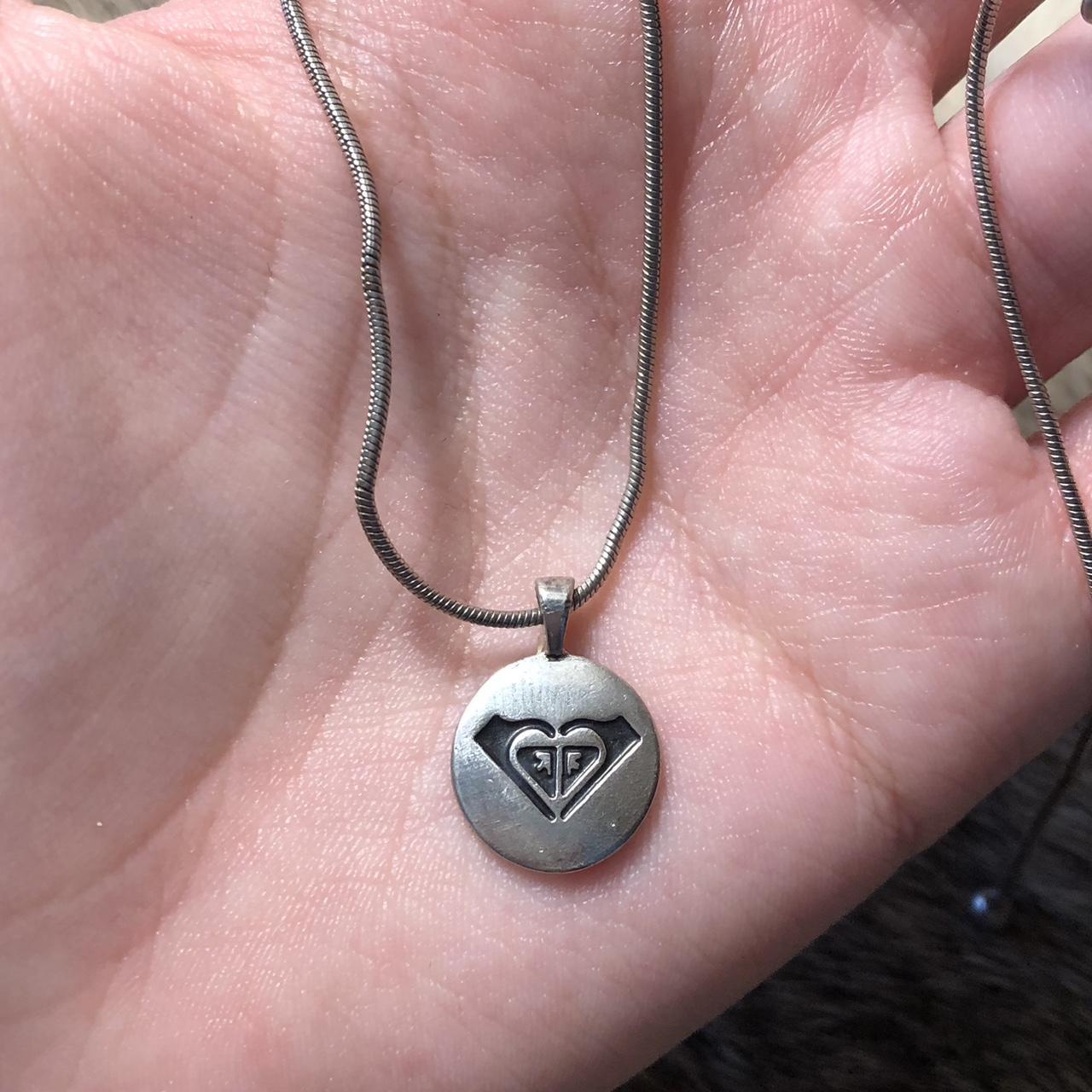 Vintage RARE collectors Roxy necklace. From first... - Depop