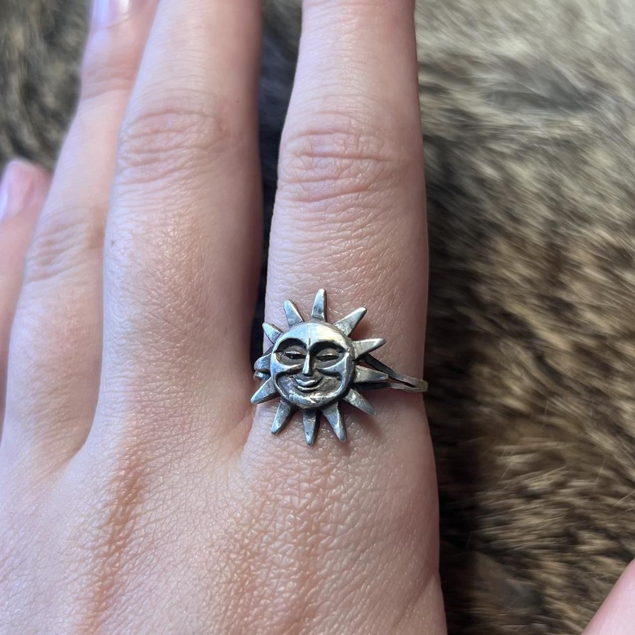 Vintage sterling silver smiling sun face ring. A... - Depop