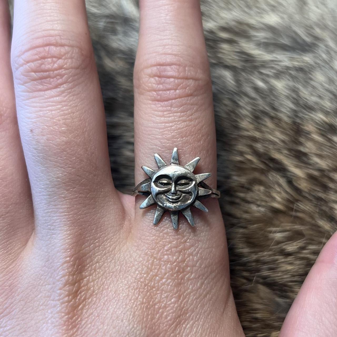 Vintage sterling silver smiling sun face ring. A... - Depop