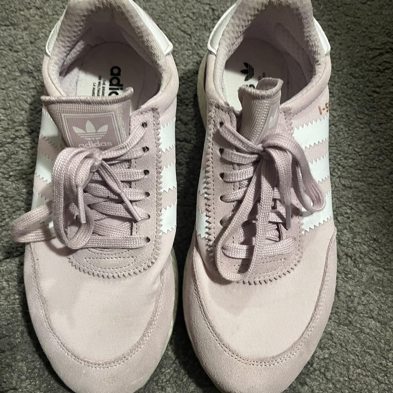Adidas Women's Pink Trainers | Depop