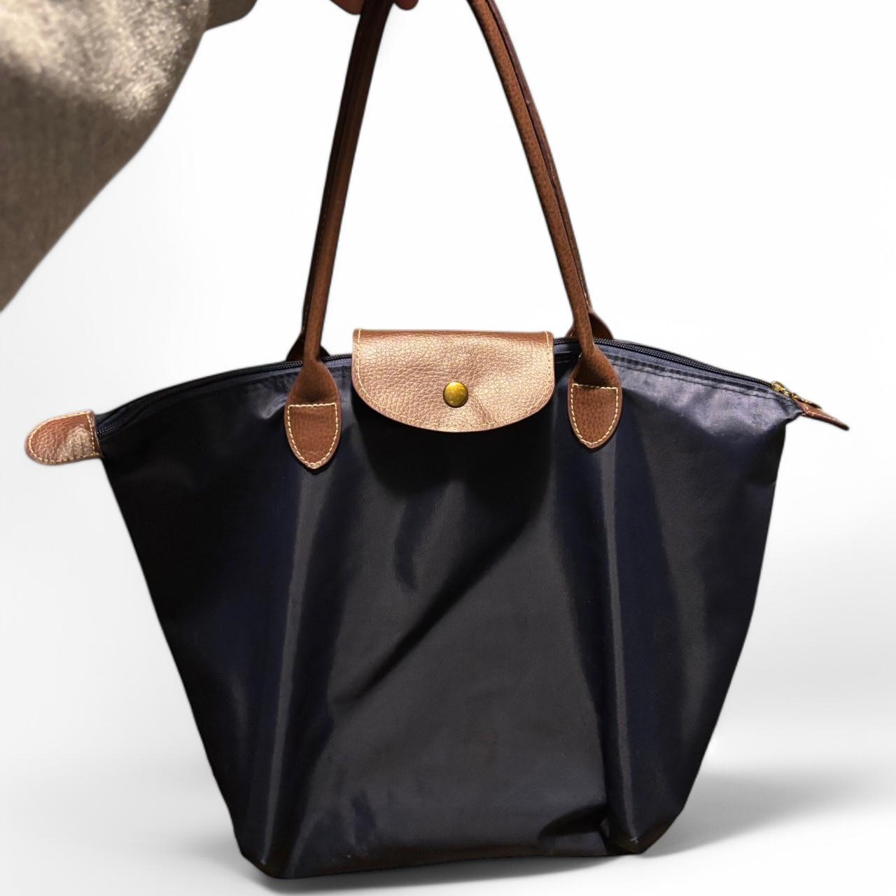 navy blue nylon *fake* Longchamp Le Pliage tote bag... | Depop