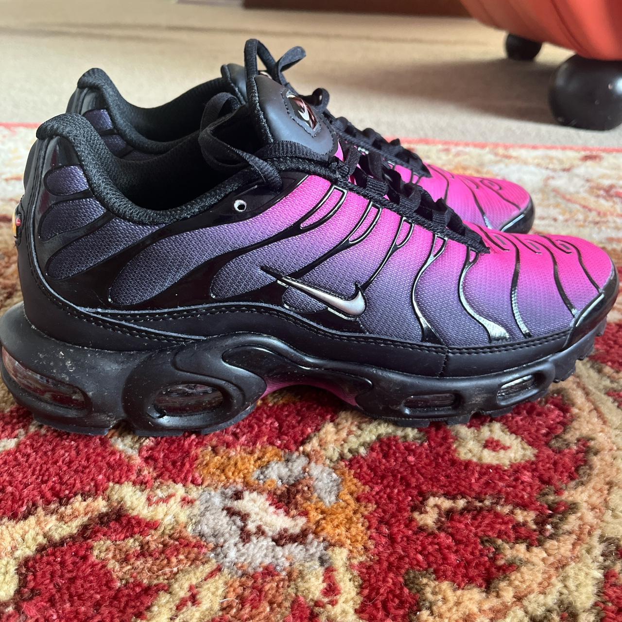 Tns crazy colours. Size 9.5 us. Barely worn have... - Depop