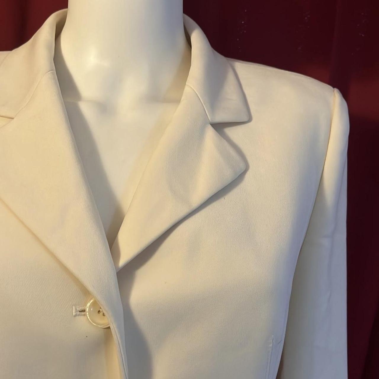 Le Suit Women's Tailored-jackets | Depop