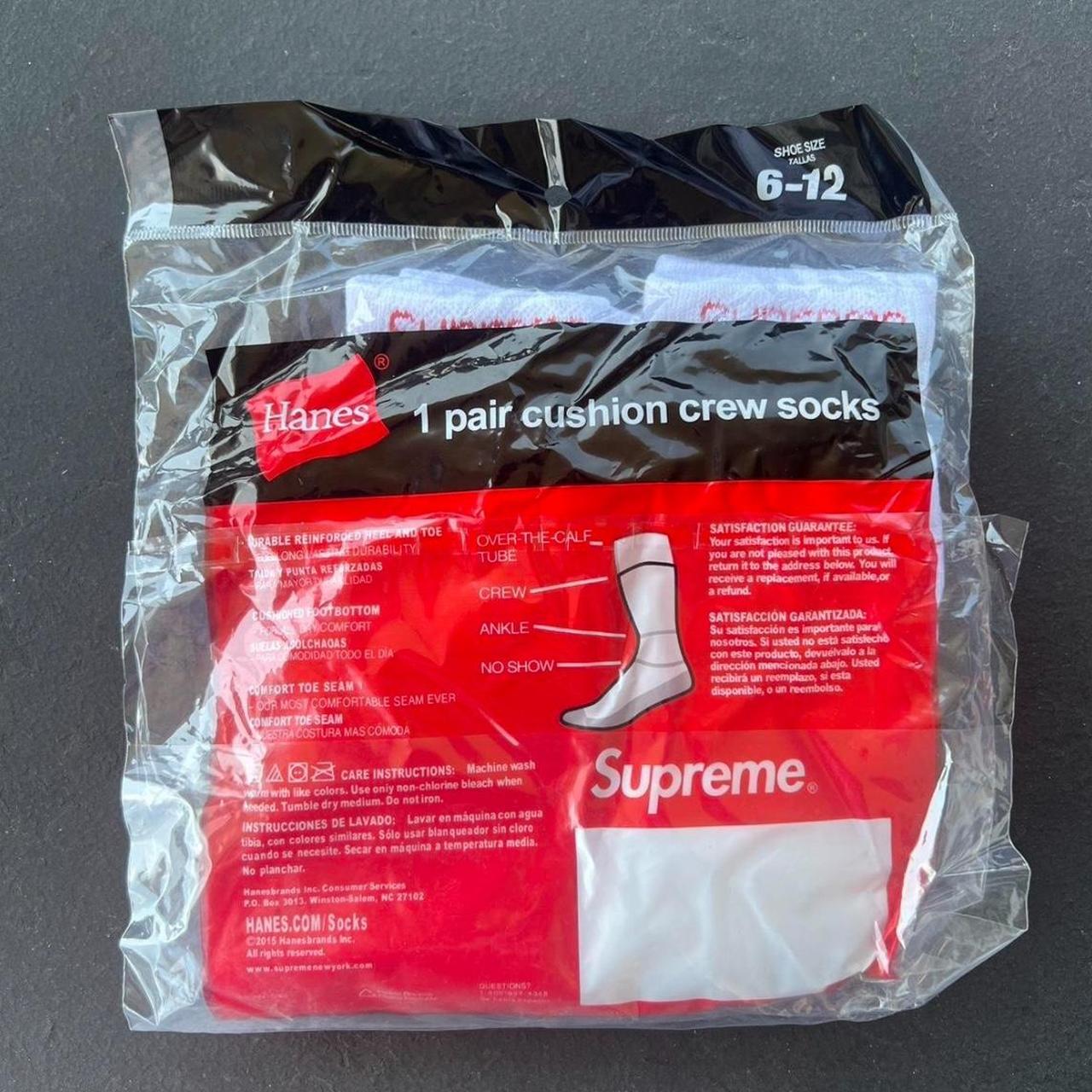 Supreme Socks 1 Pair (White) - Depop