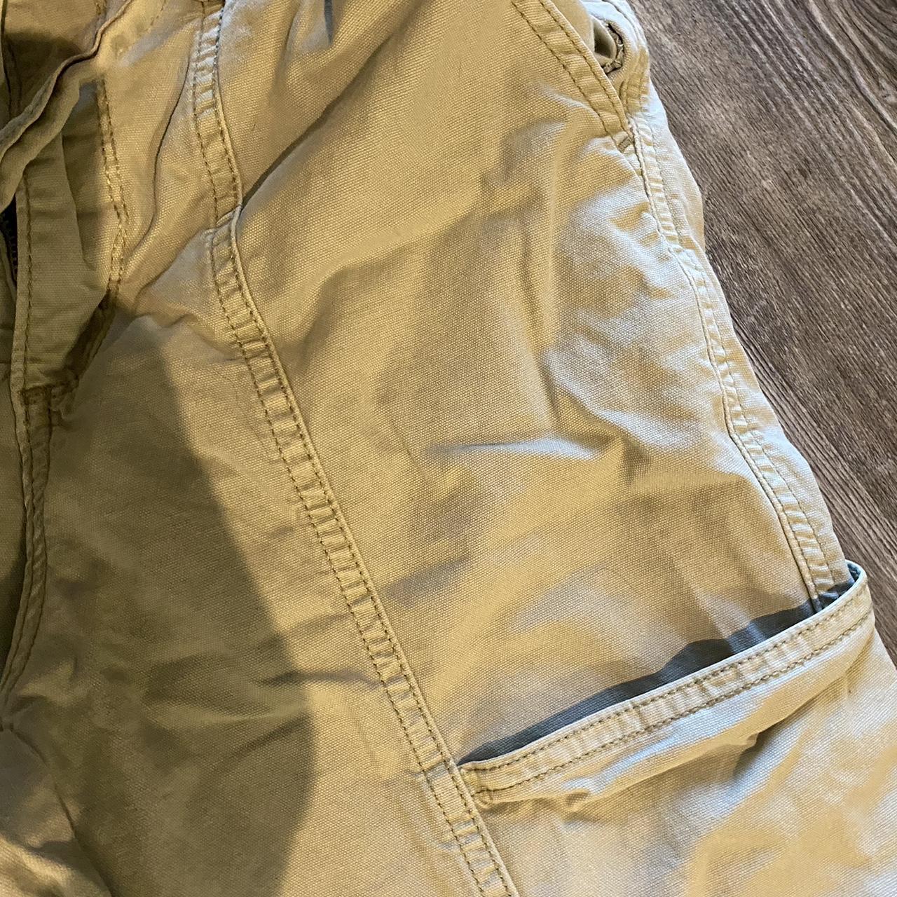 Universal Thread Cargo carpi Light green khaki Tie... - Depop