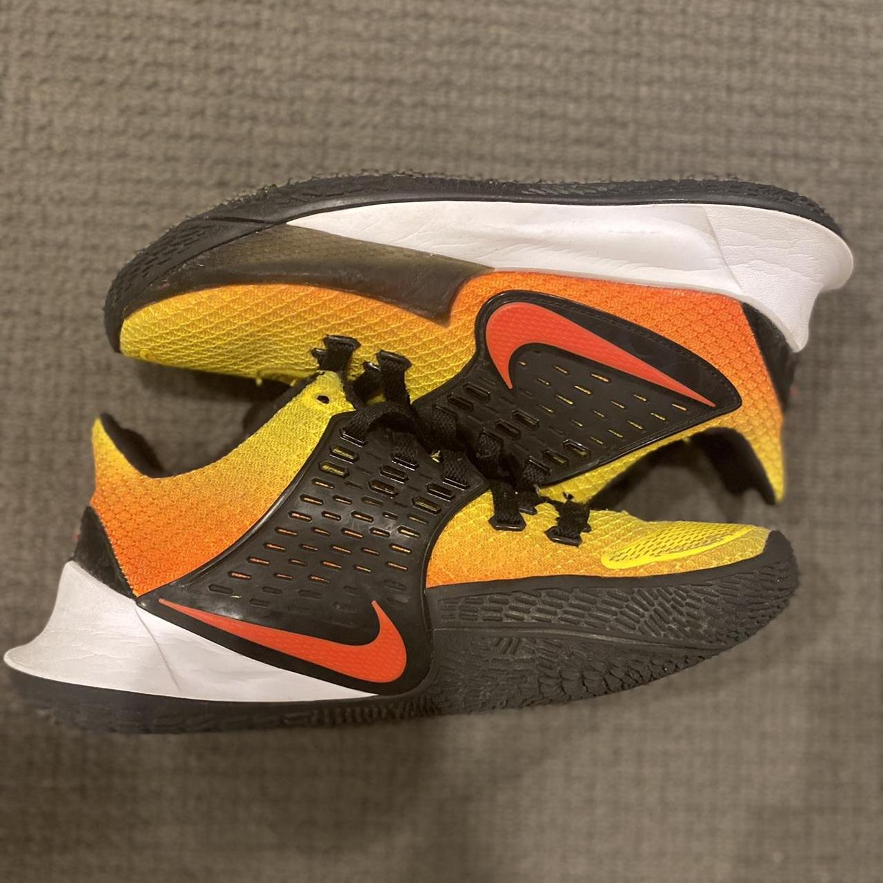 Kyrie low 2 ‘sunset’ size (US 6) Rare shoe Very... - Depop