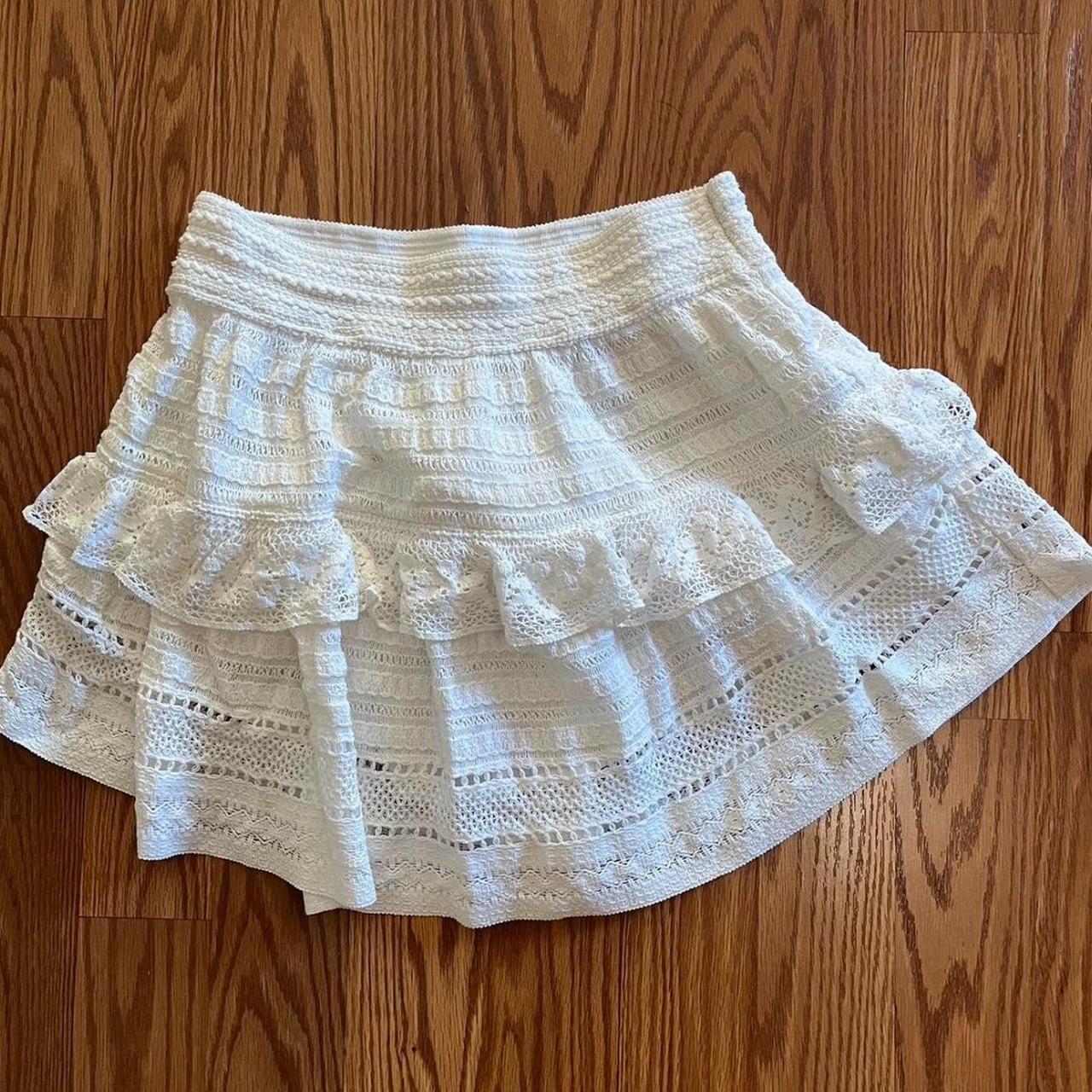frilly white aerie skirt with intricate embroidery... - Depop