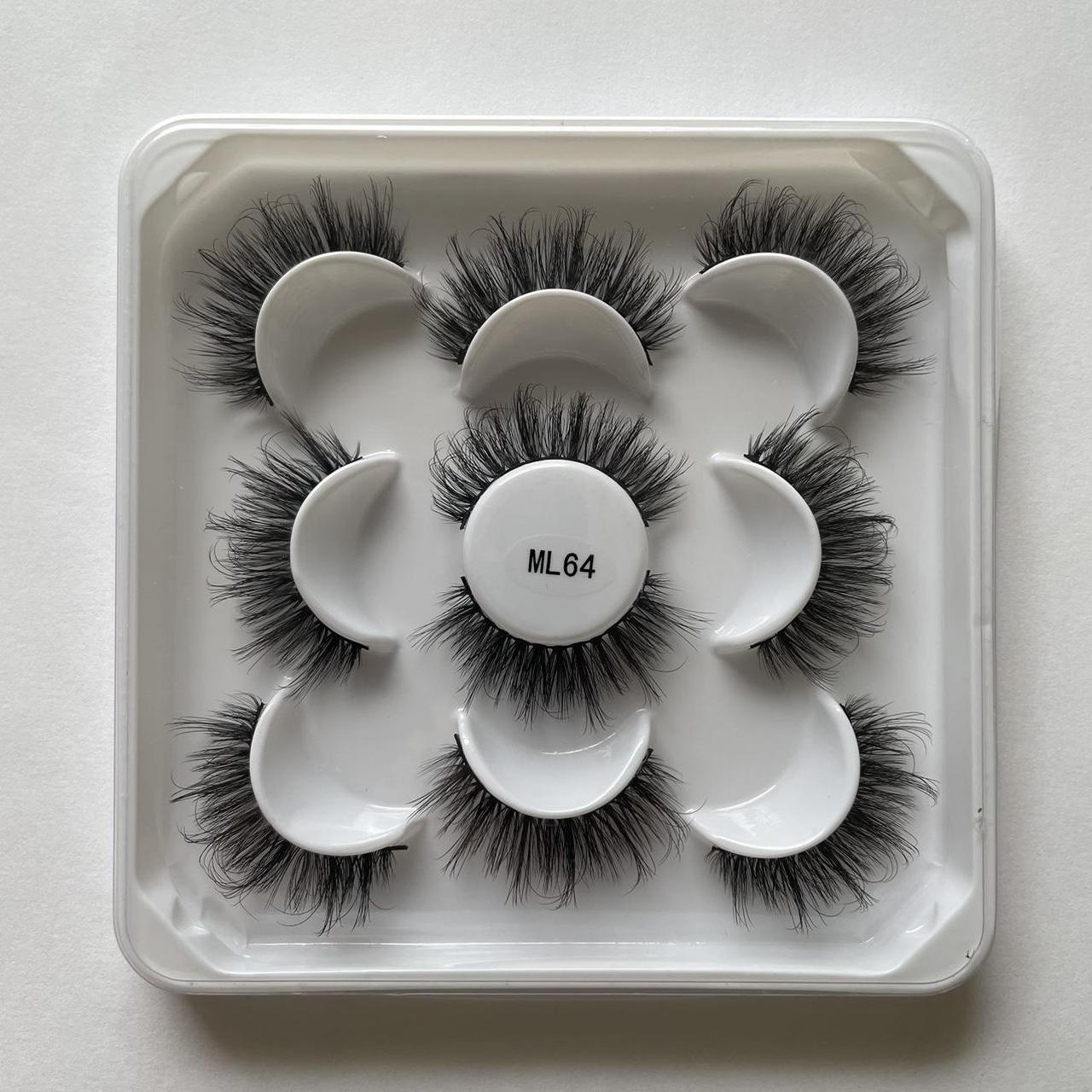 5 pairs of minx wispy eyelashes - Depop