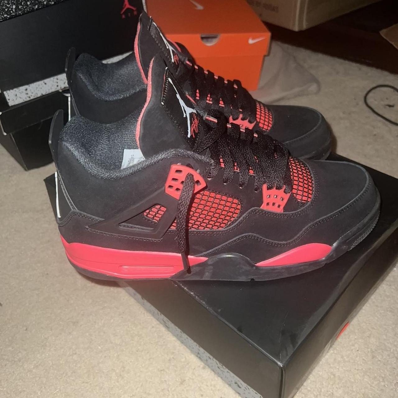 Jordan red thunder 4s - Depop