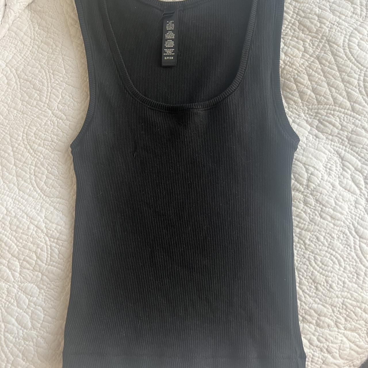 Skims Women's Vest | Depop