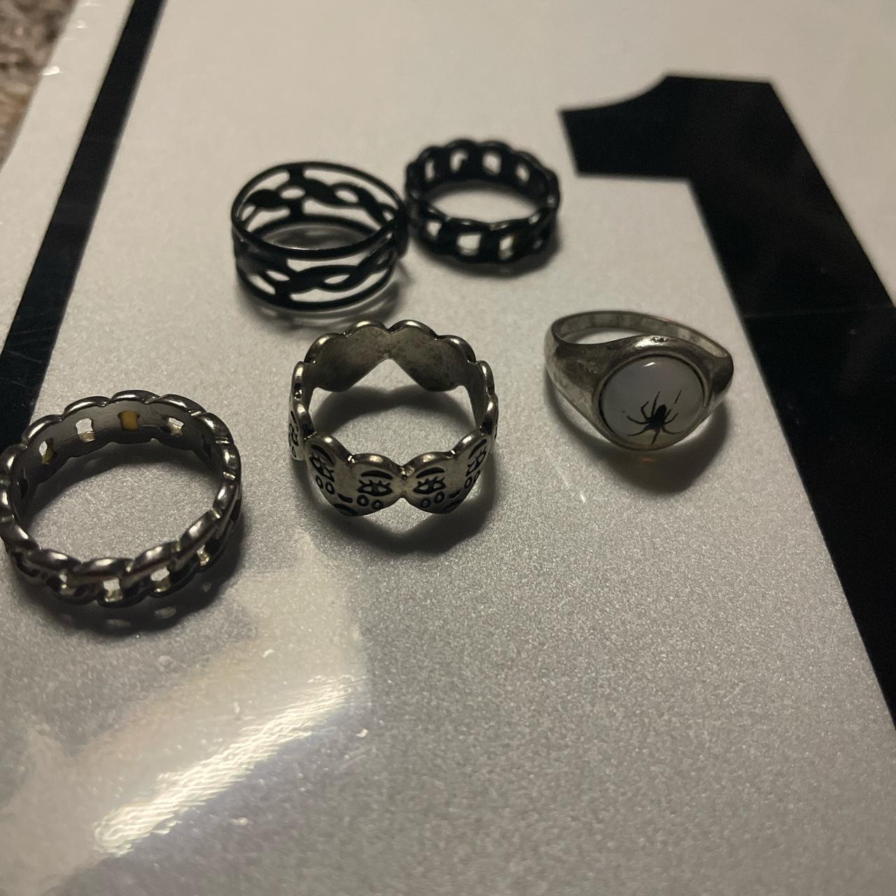 5 ring lot sizes are adjustable and varying