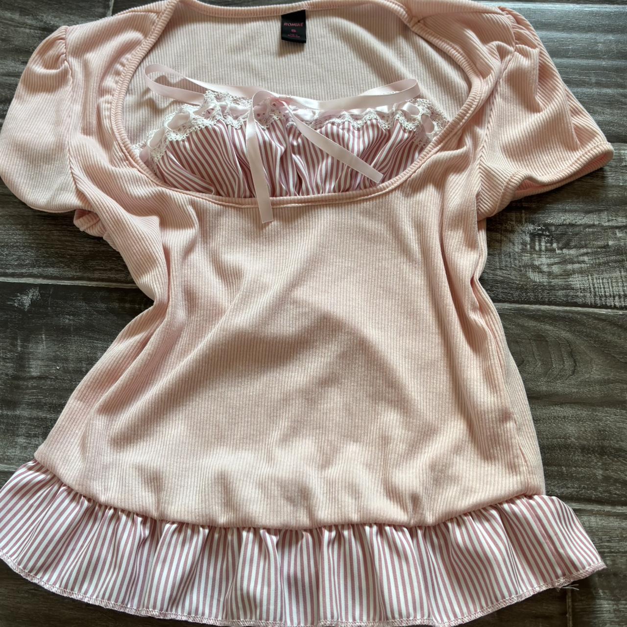 -𓏲ROMWE kawaii cute top with bows size small⊹- #cute... | Depop