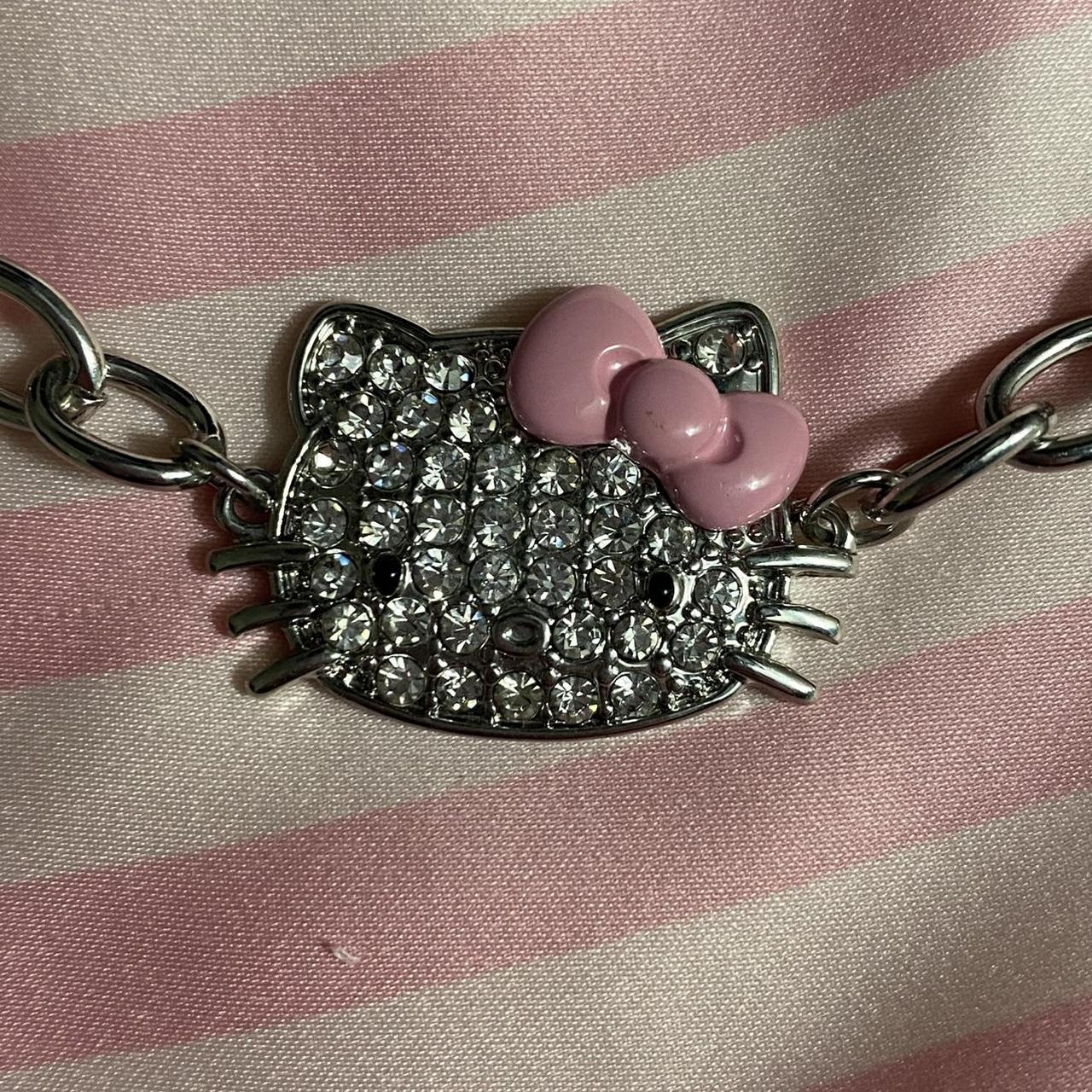 Crystal hello kitty rhinestone chain choker, never worn - Depop