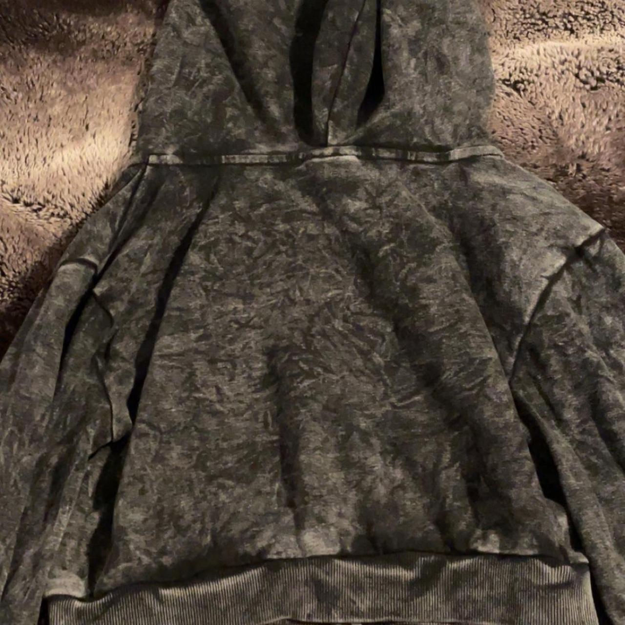 y2k/emo cropped zip-up, wore twice ! - #emo #y2k - Depop