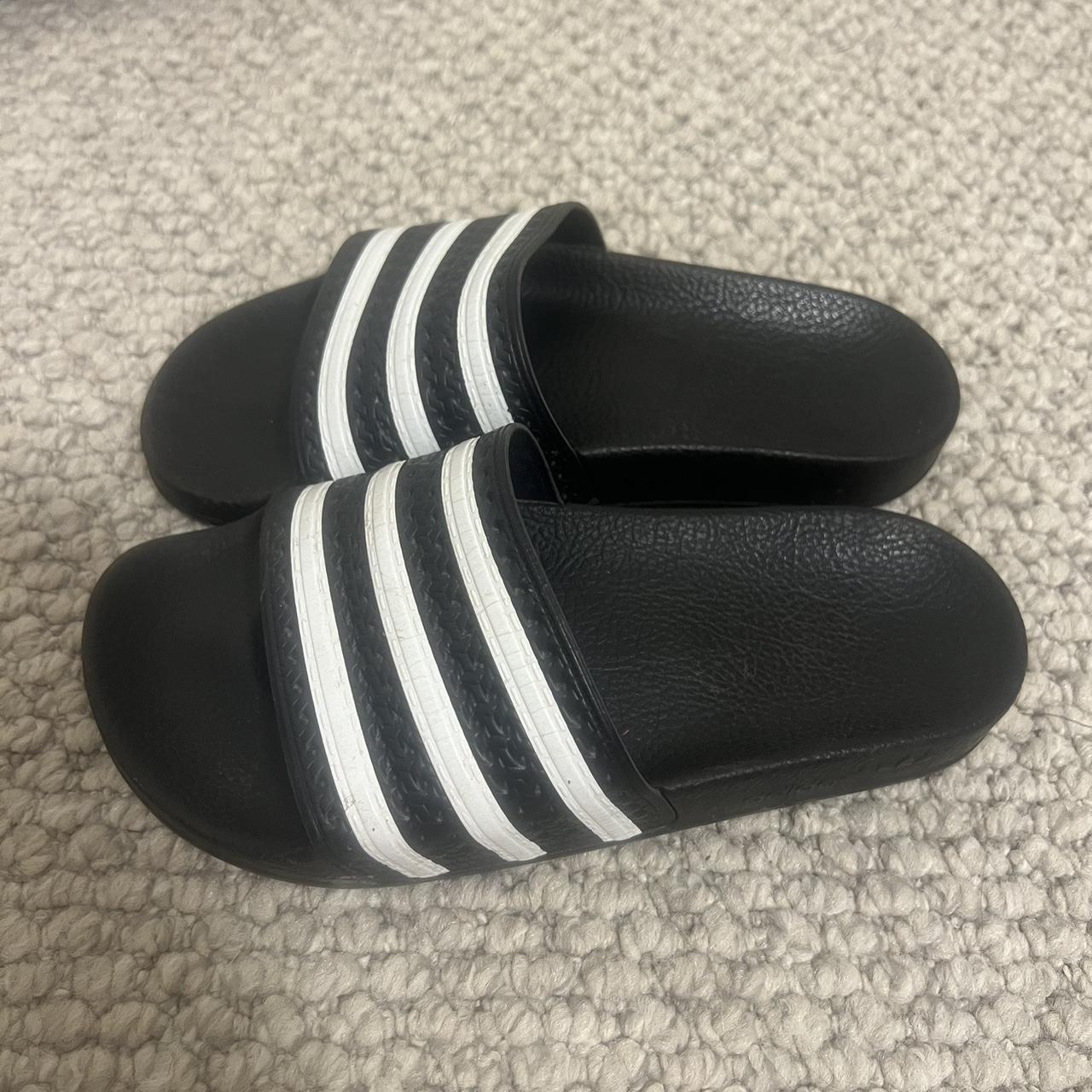 Adidas originals slides 🖤 size men's US 4 🖤 uk 4... - Depop
