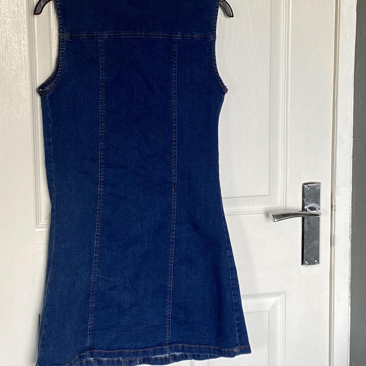 Blue Denim&Co denim dress Size 6 In good condition... - Depop